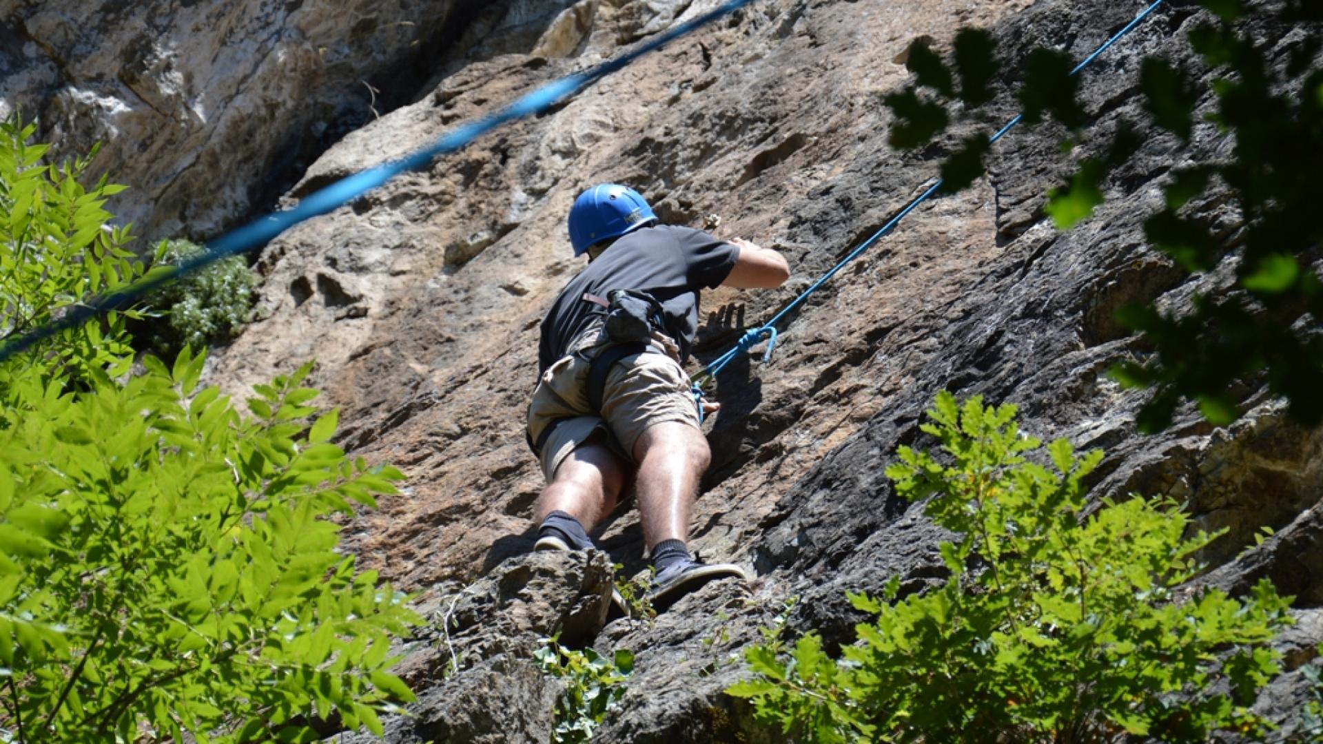Introduction to rock climbing | Saint-Lary Tourisme