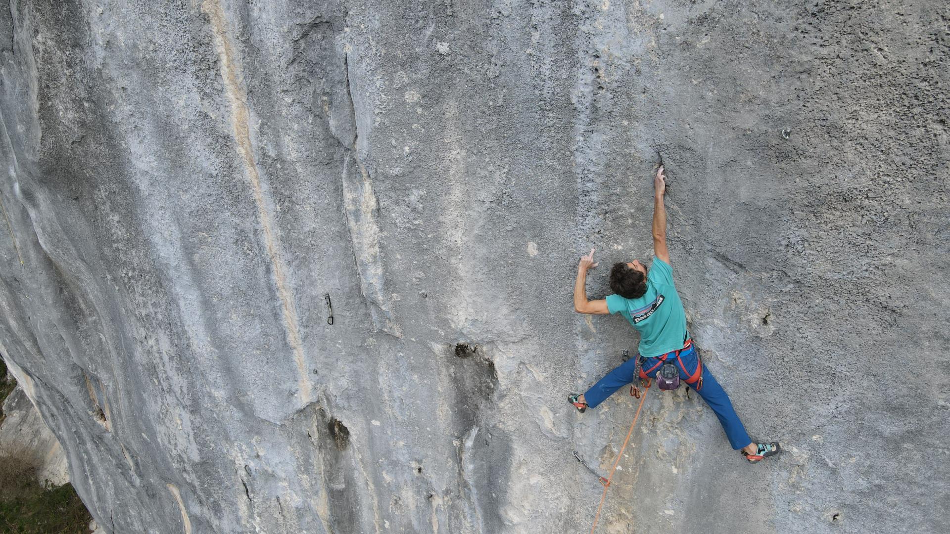 Climbing spots in the Aure valley | Saint-Lary Tourisme